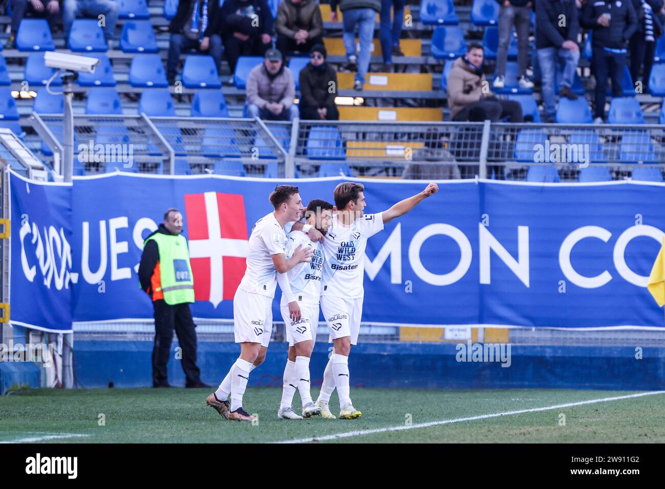 Como, Italy. 23rd Dec, 2023. Federico Di Francesco (Palermo fc) during ...
