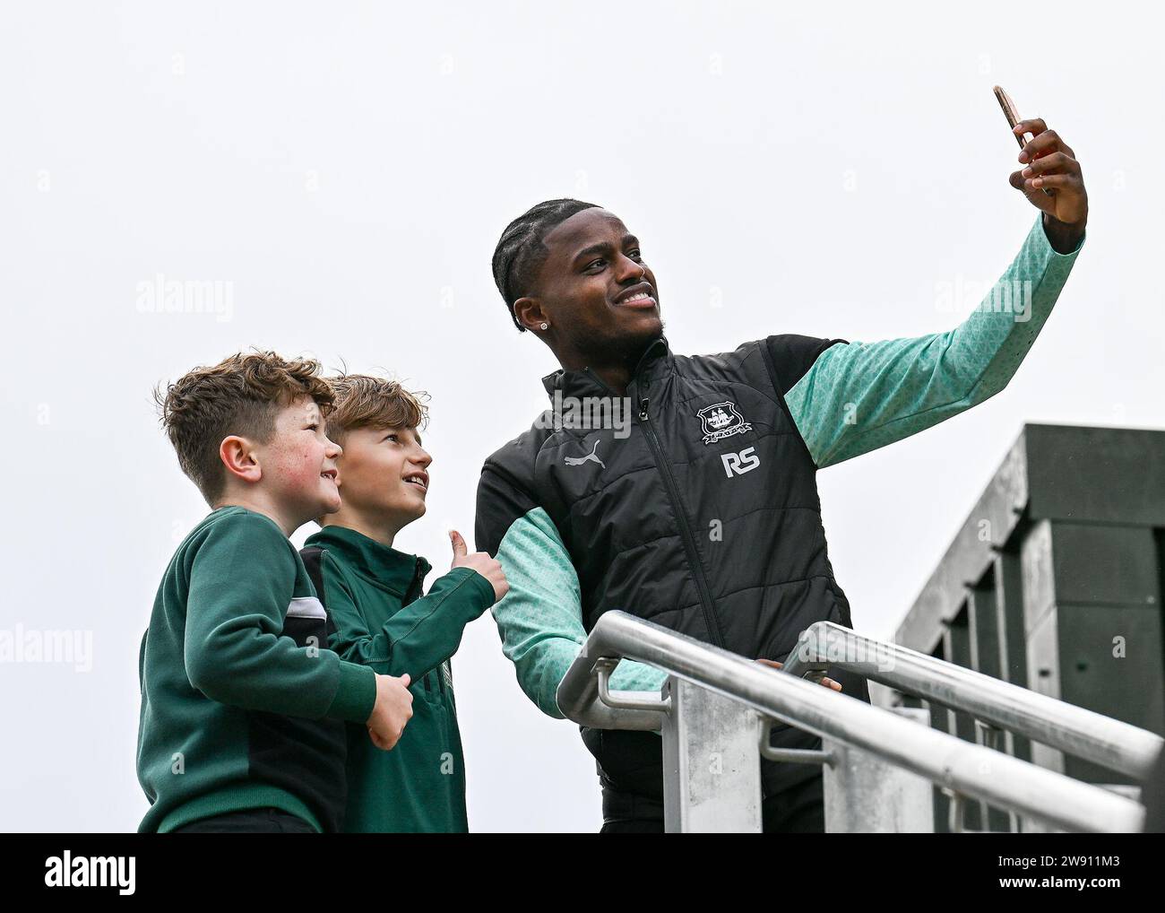 Bali Mumba #2 of Plymouth Argyle arrives during the Sky Bet ...