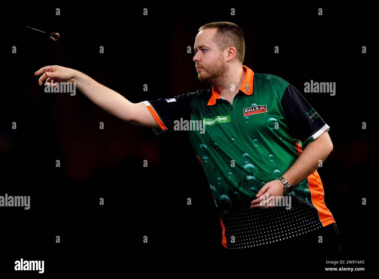 Steve Lennon during his match against Jonny Clayton on day nine of the ...