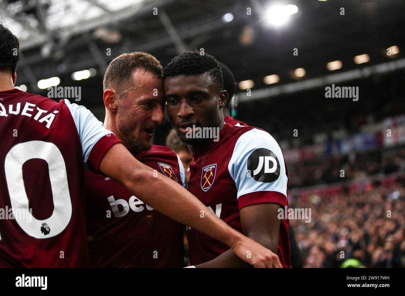 Mohammed Kudus of West Ham United celebrates his goal during the ...