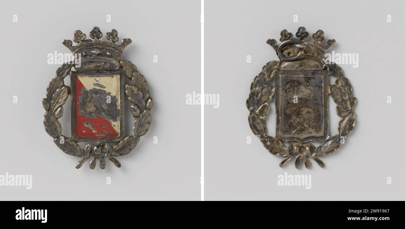 Insignia unilateral hi-res stock photography and images - Alamy