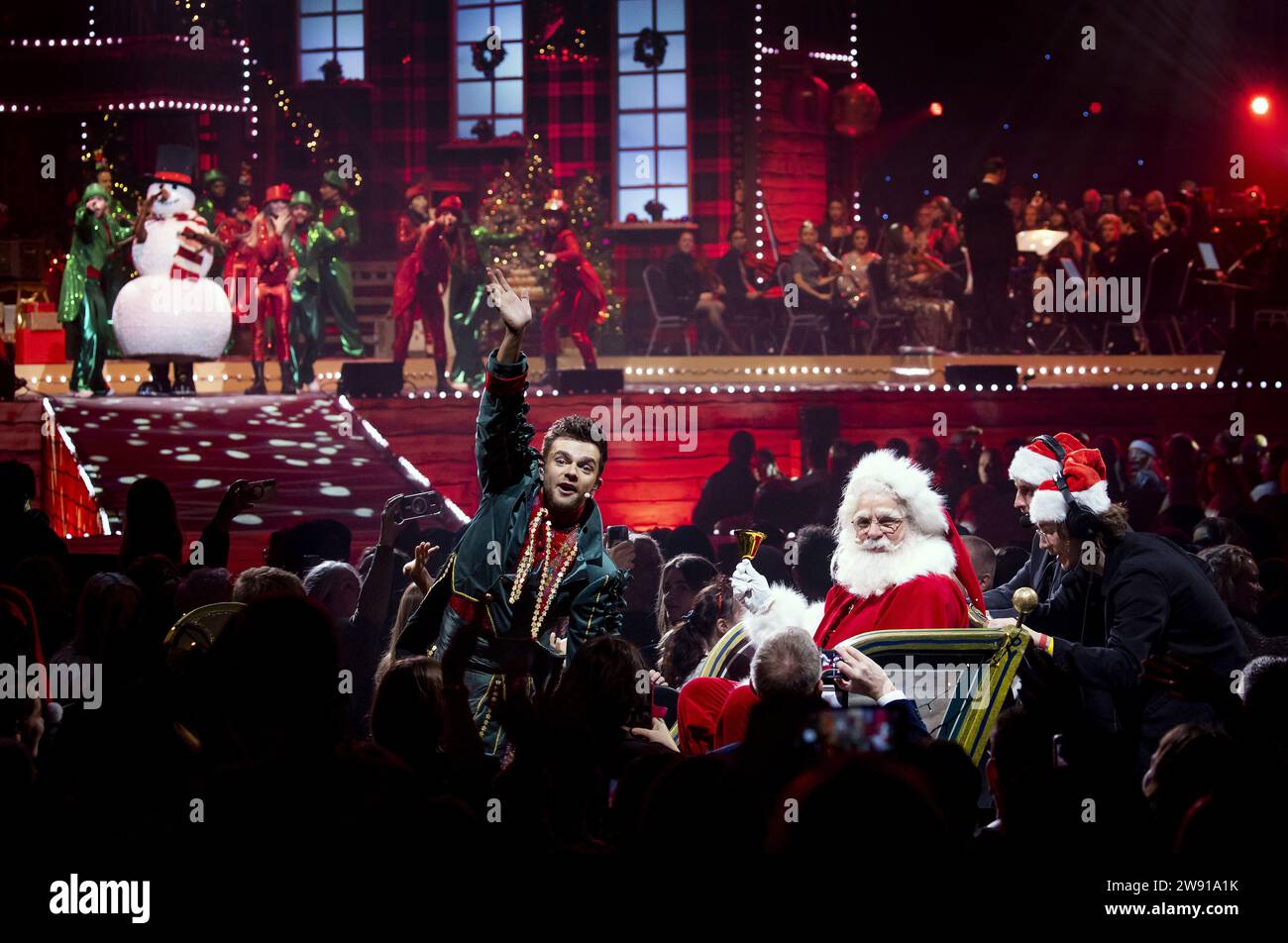 Amsterdam, Netherlands. 23rd Dec 2023. AMSTERDAM - Buddy Vedder and ...
