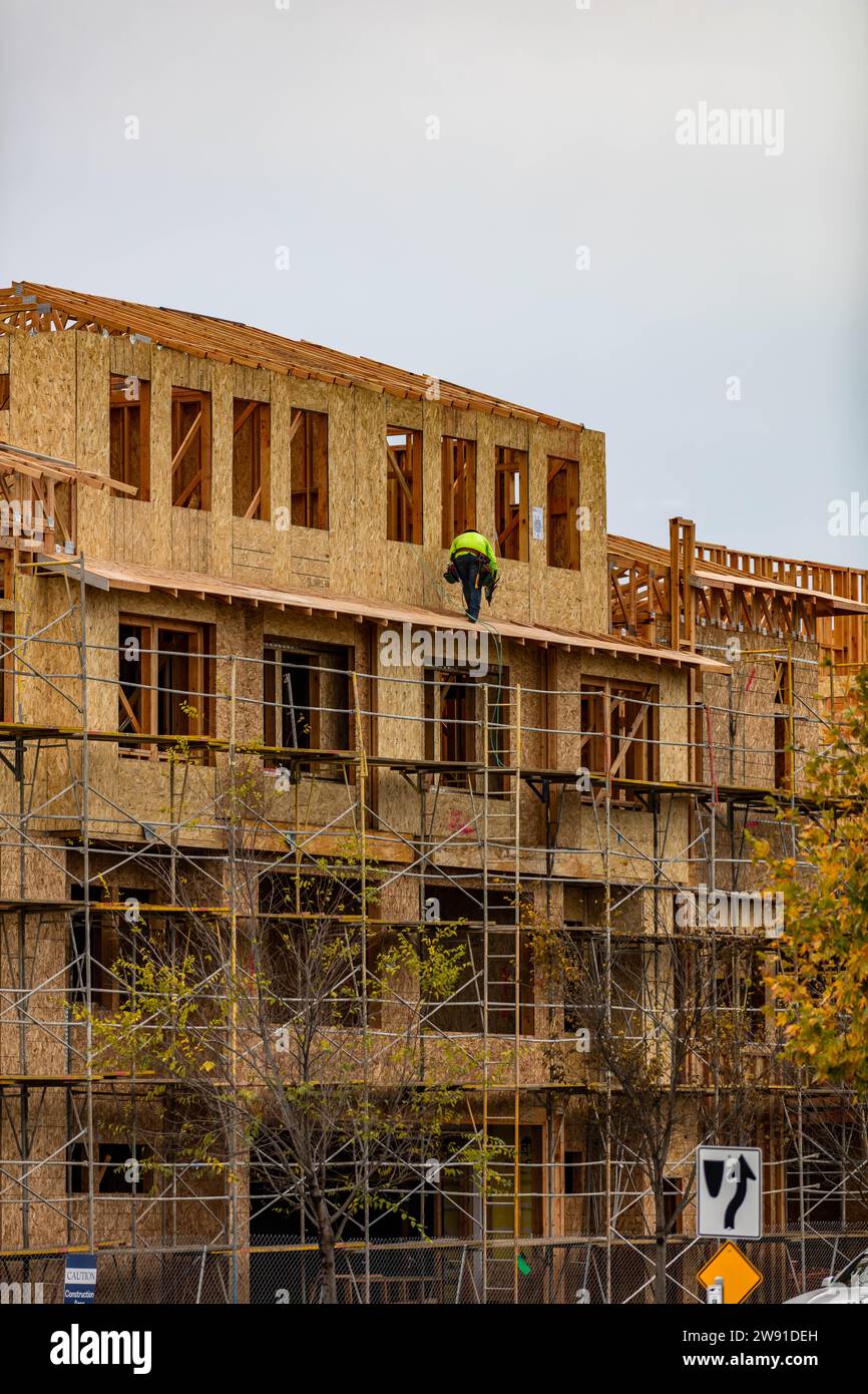 Construction worker welding on site hi-res stock photography and images ...