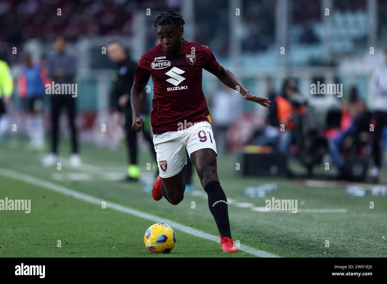 Torino, Italy. 23rd Dec, 2023. Duvan Zapata of Torino Fc in action ...