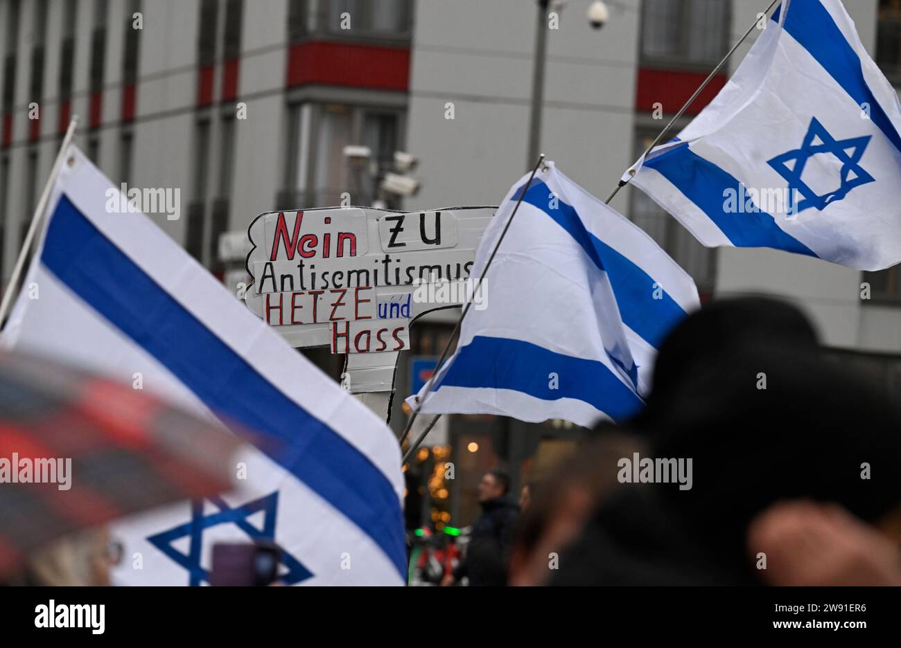 Cologne, Germany. 23rd Dec, 2023. Pro-Israeli demonstrators from the ...