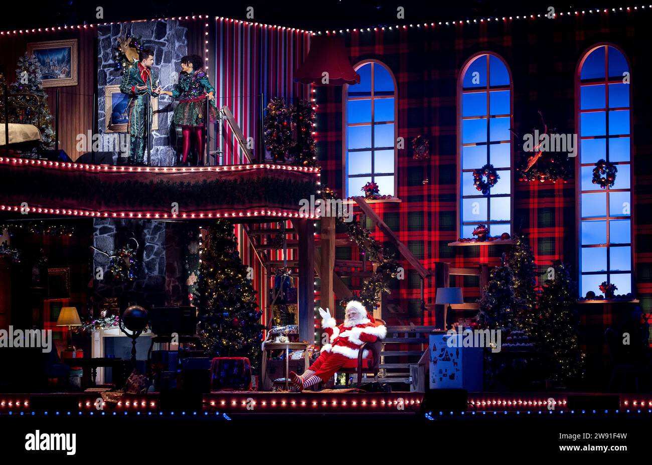 Amsterdam, Netherlands. 23rd Dec 2023. AMSTERDAM - Fenna Ramos, Buddy ...