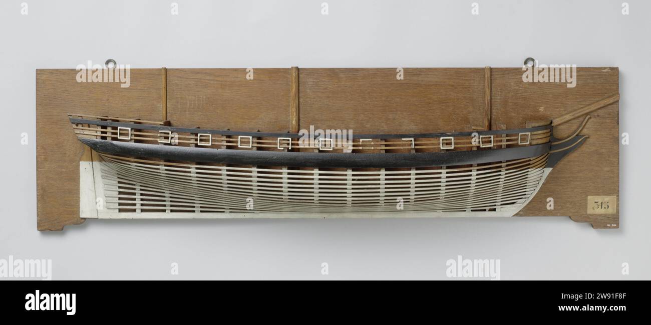 Model of a 32 gun frigate hi-res stock photography and images - Alamy