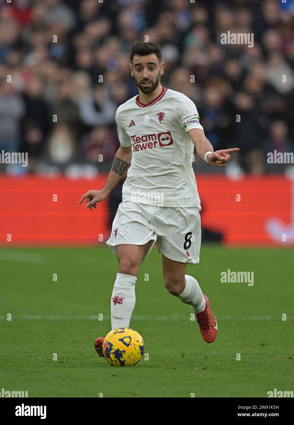 London, UK. 23rd Dec, 2023. Bruno Fernandes of Manchester United during ...