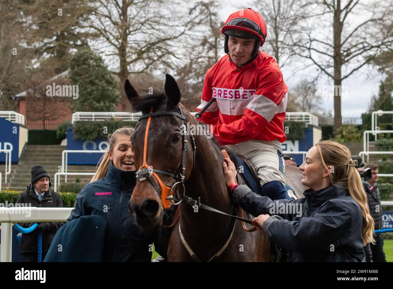 Ascot, UK. 23rd December, 2023. Horse Crambo ridden by jockey Jonathan ...