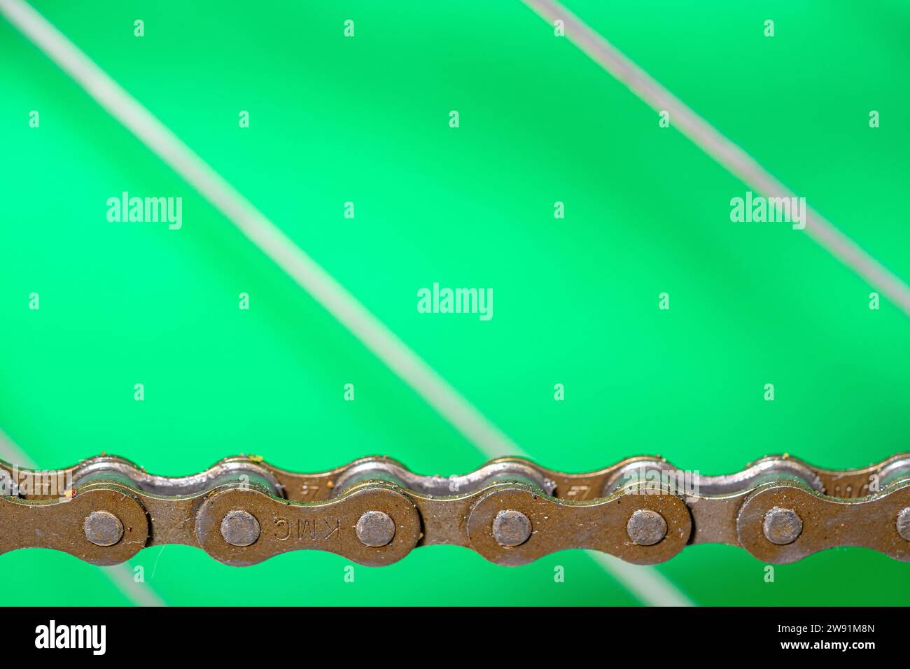 detail of bicycle transmission chain bob green background Stock Photo ...