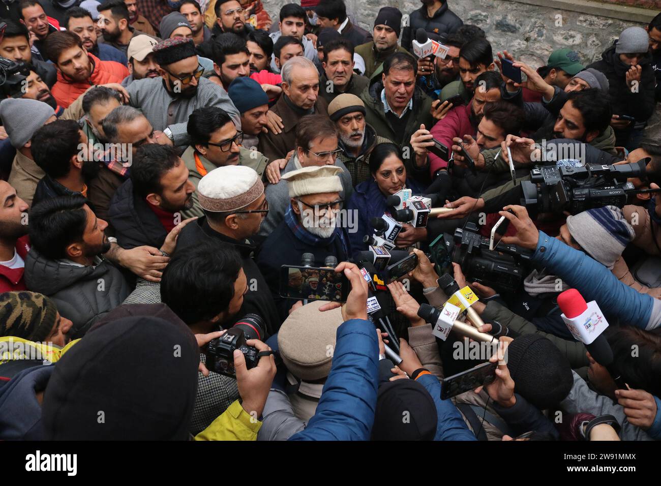 Srinagar Kashmir, India. 23rd Dec, 2023. leaders and workers of Jammu ...