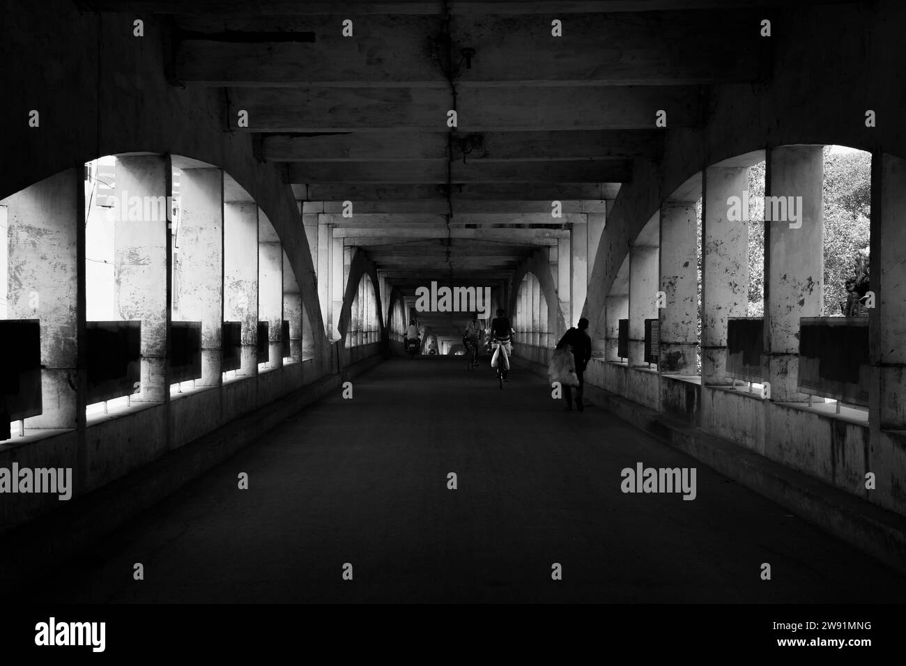 Tirunelveli double bridge in Monochrome Architecture in Darkness Stock ...