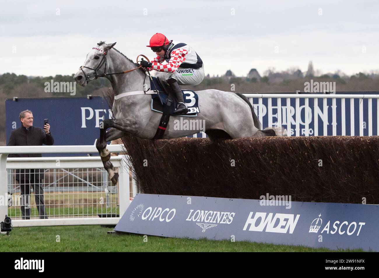 The howden graduation steeple chase hi-res stock photography and images ...