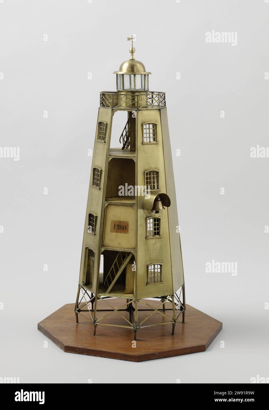 Five storey octagonal lighthouse hi-res stock photography and images ...