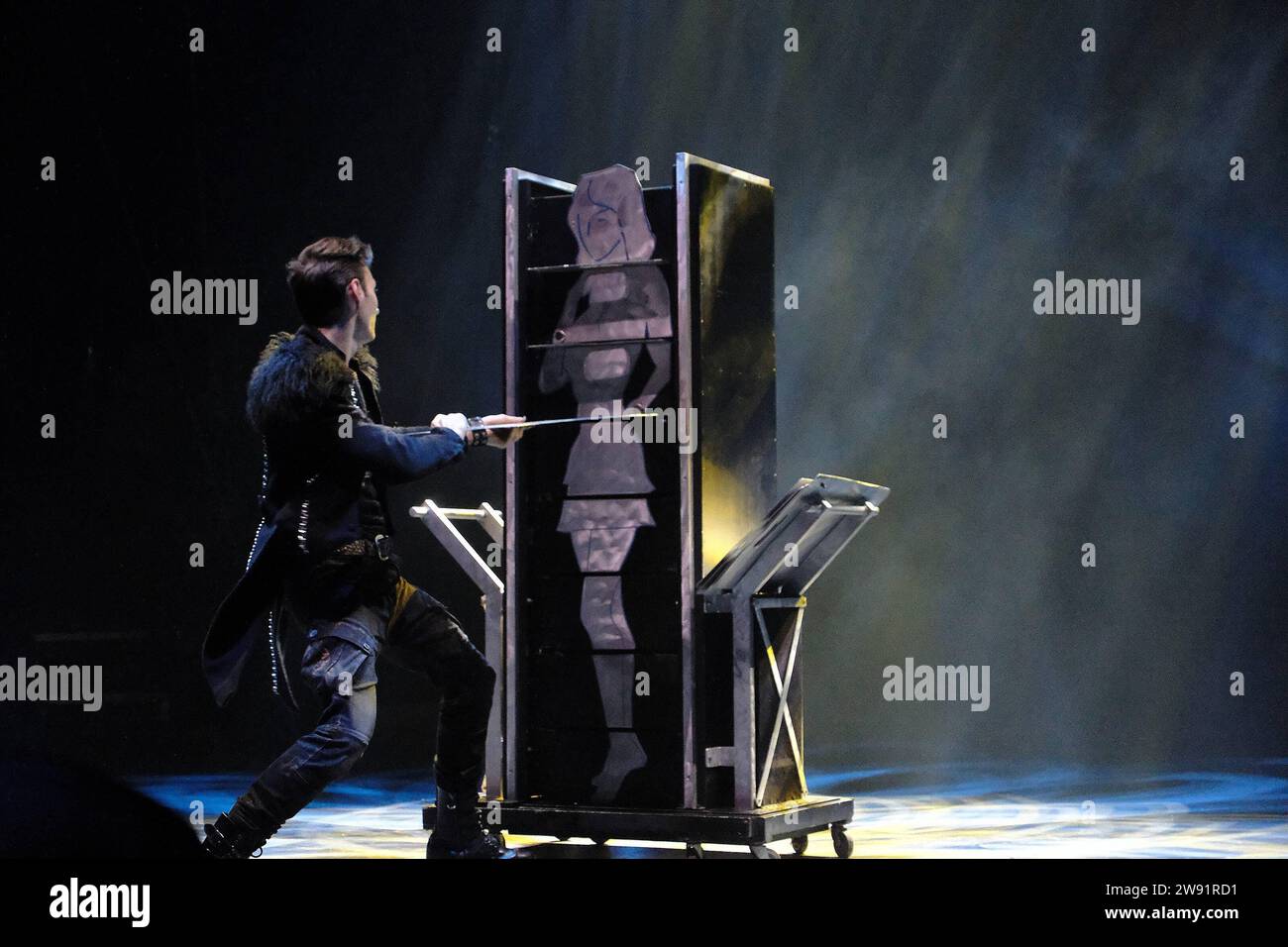 22.12.2023 Kassel Zirkus FlicFlac 13. Festival der Artisten - Flic Flac ... 22.12.2023 Kassel Zirkus FlicFlac 13. Festival der Artisten - Flic Flac ...