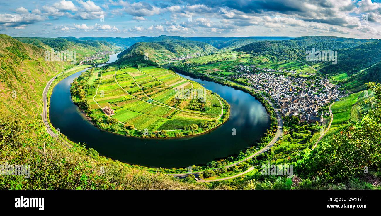 Oxbow aerial hi-res stock photography and images - Alamy