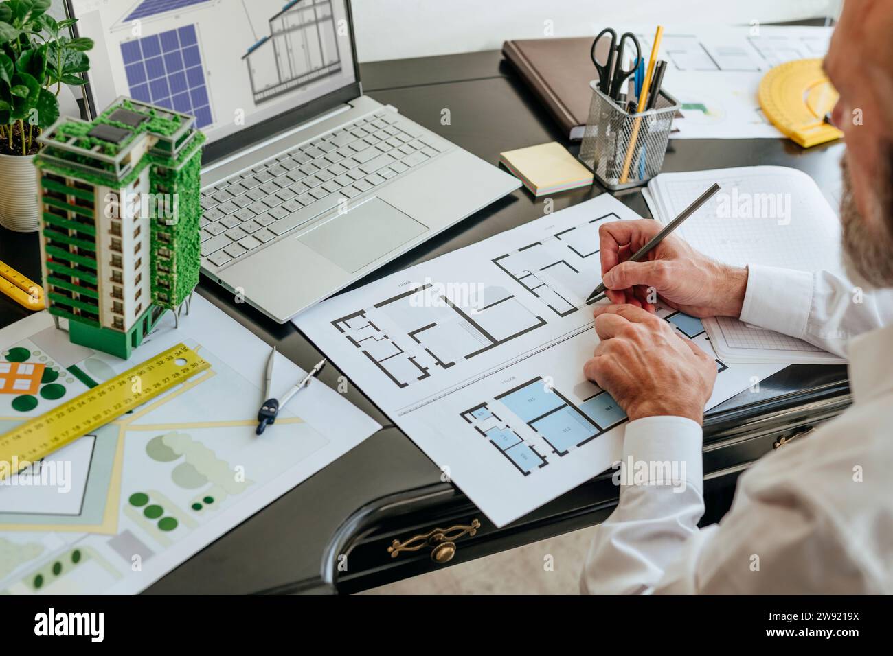Architect working drawing ruler hi-res stock photography and images - Alamy