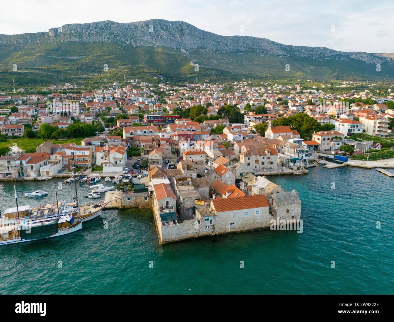 Croatia, Split-Dalmatia County, Kastel Gomilica, Aerial view of Kastilac fort and surrounding ...
