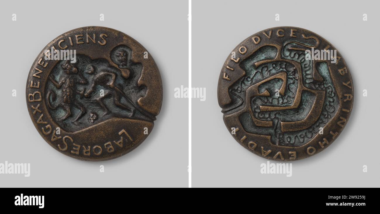 Theseus-penning, Hans Petri, 1961 Round bronze medal with rounded sides ...