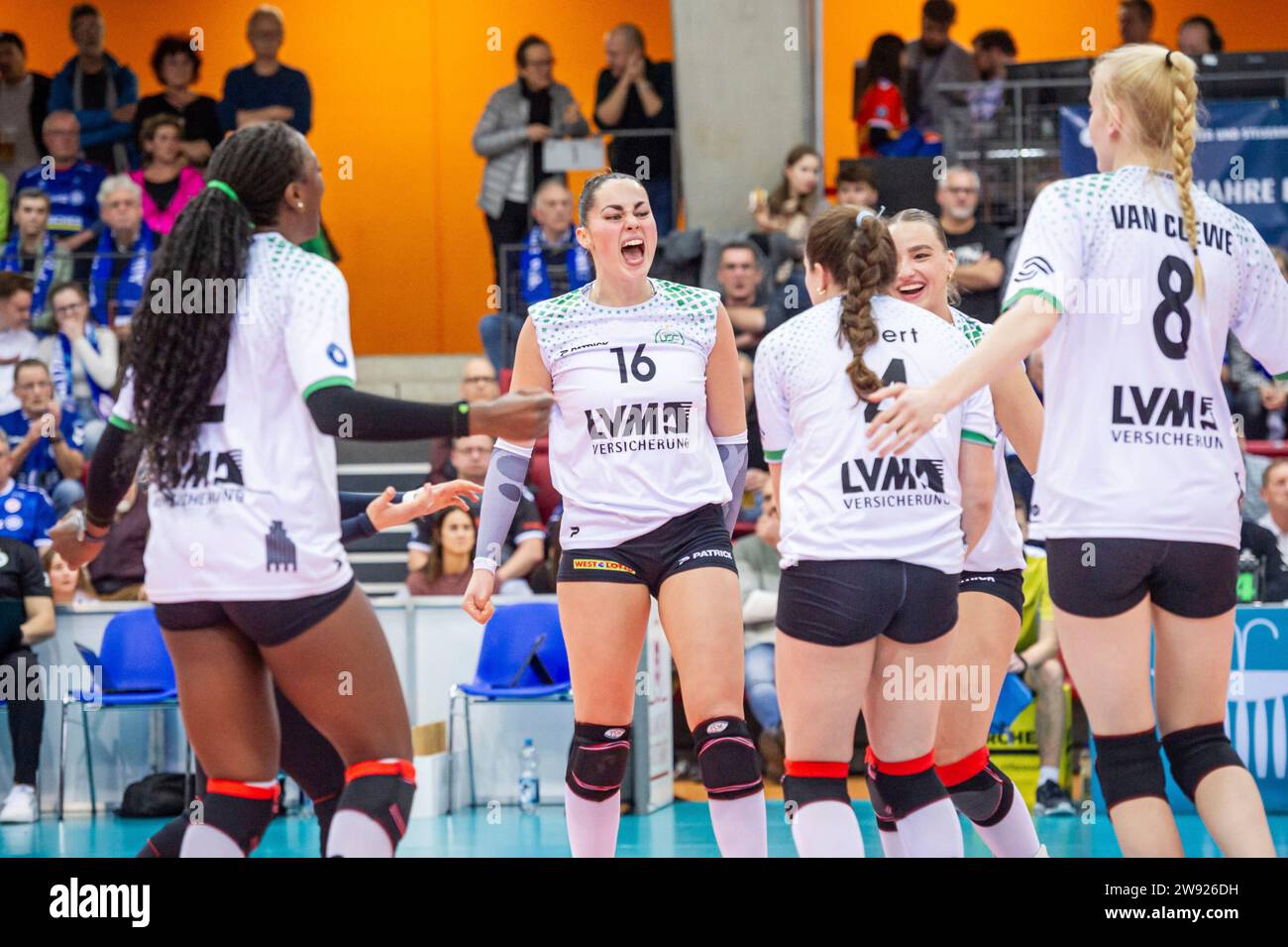 Stuttgart, Deutschland. 23rd Dec, 2023. Mikala Mogensen (USC Muenster ...