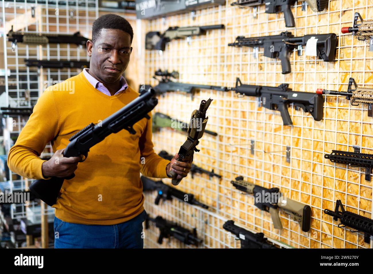 African american hunter rifle hi-res stock photography and images - Alamy