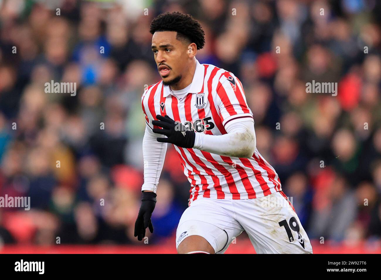 Ryan Mmaee #19 of Stoke City during the Sky Bet Championship match ...