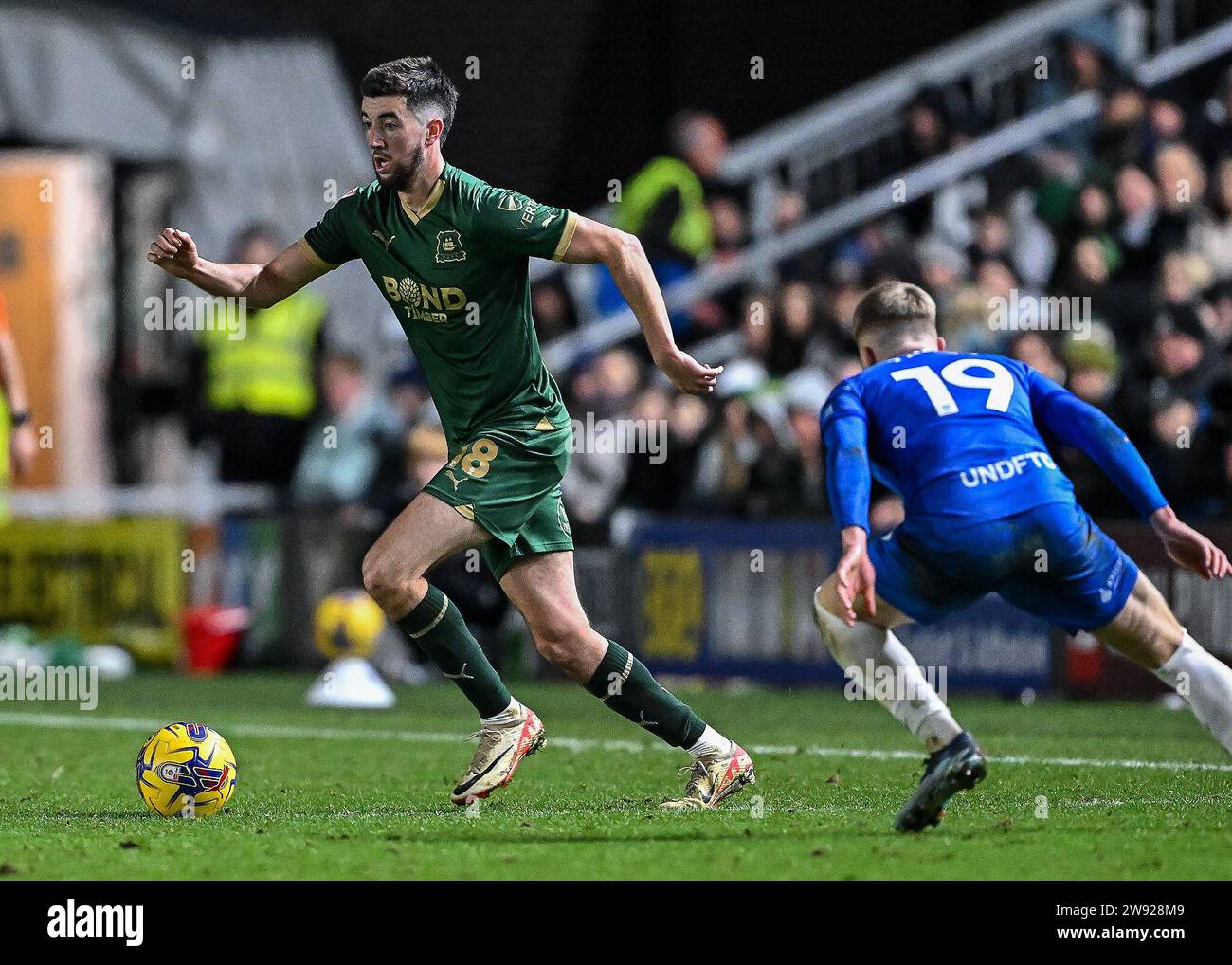 Finn azaz december 2023 hi-res stock photography and images - Alamy