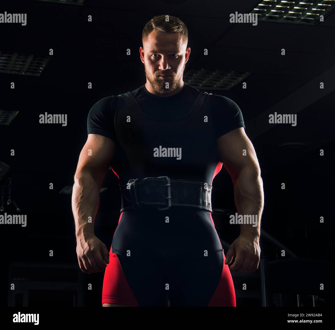 Athlete bodybuilder hi-res stock photography and images - Alamy