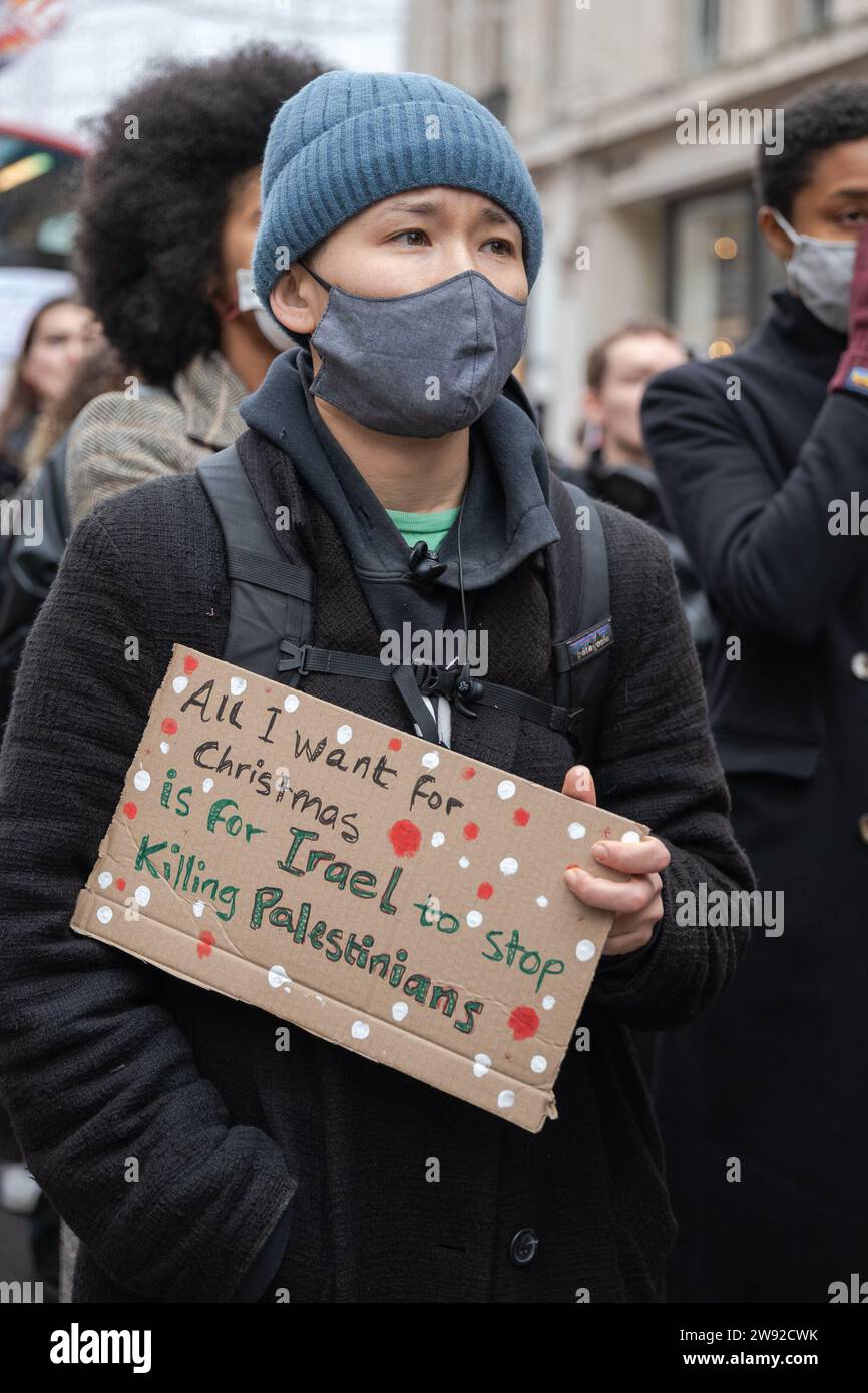 London / UK 23 DEC 2023. Hundreds of people demonstrated in Carnaby ... London / UK 23 DEC 2023. Hundreds of people demonstrated in Carnaby ...