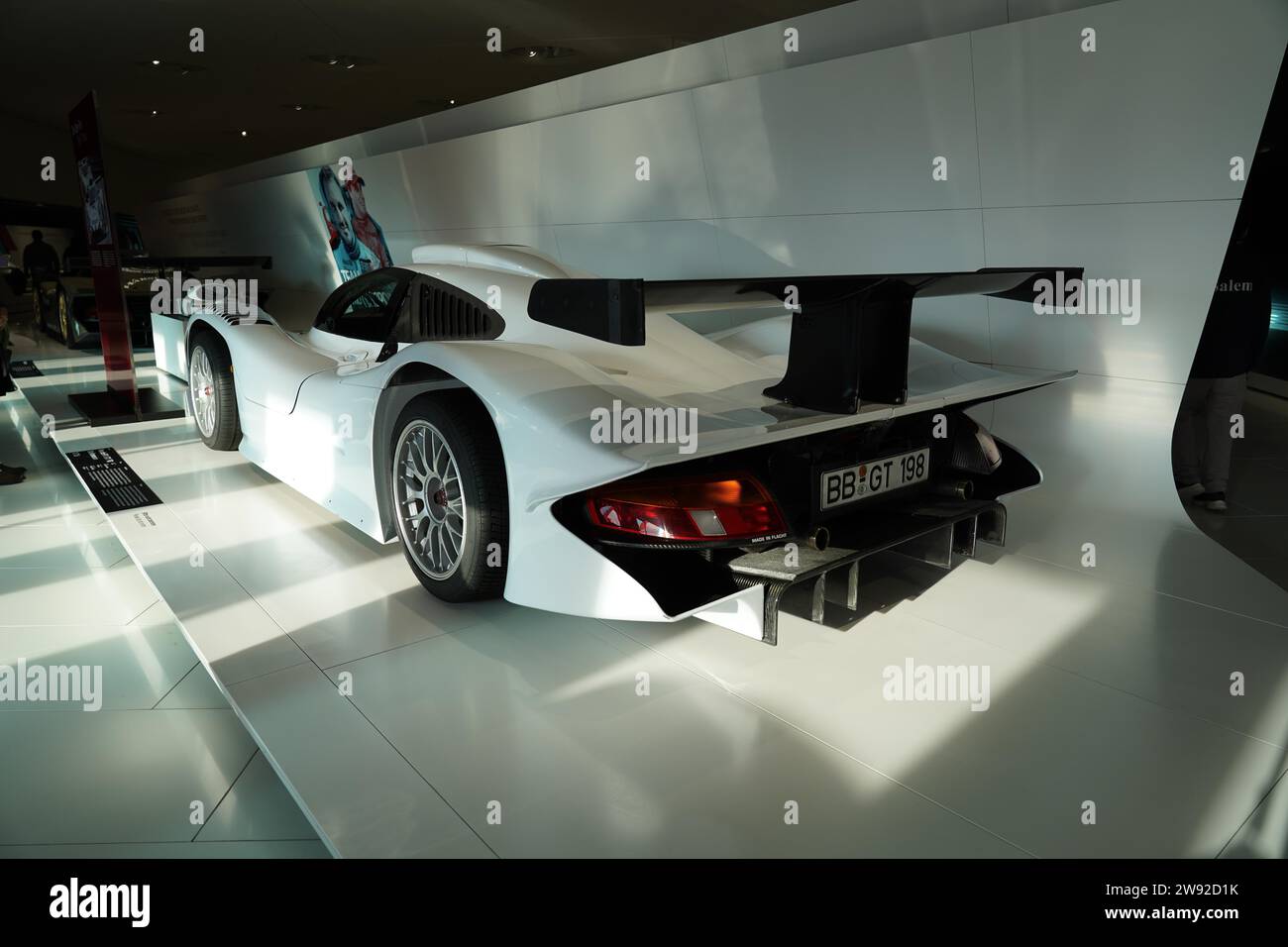 Porsche 911 gt1 98 hi-res stock photography and images - Alamy