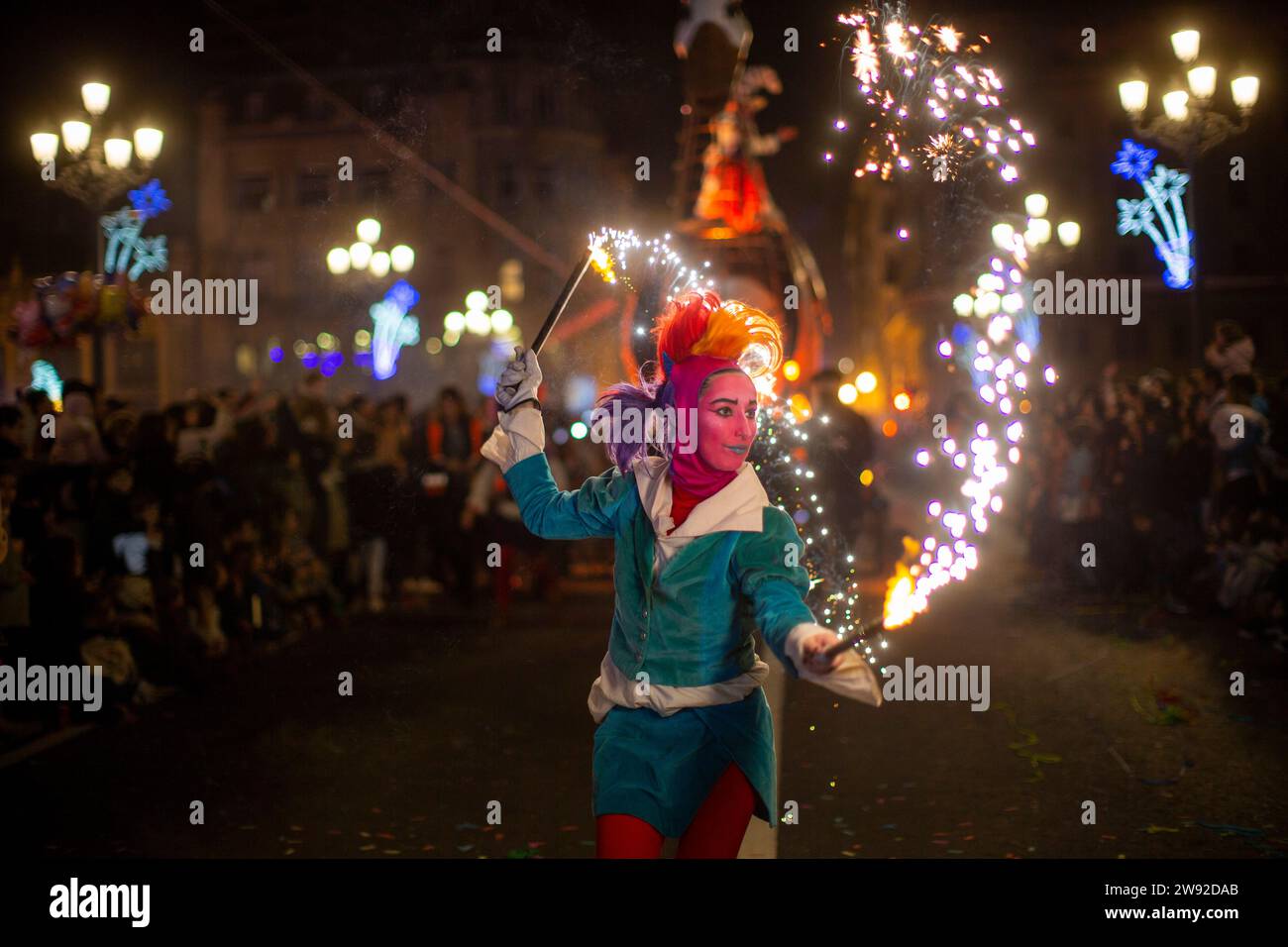 Bilbao, Vizcaya, Spain. 23rd Dec, 2023. A Galtzagorri, a character from ...