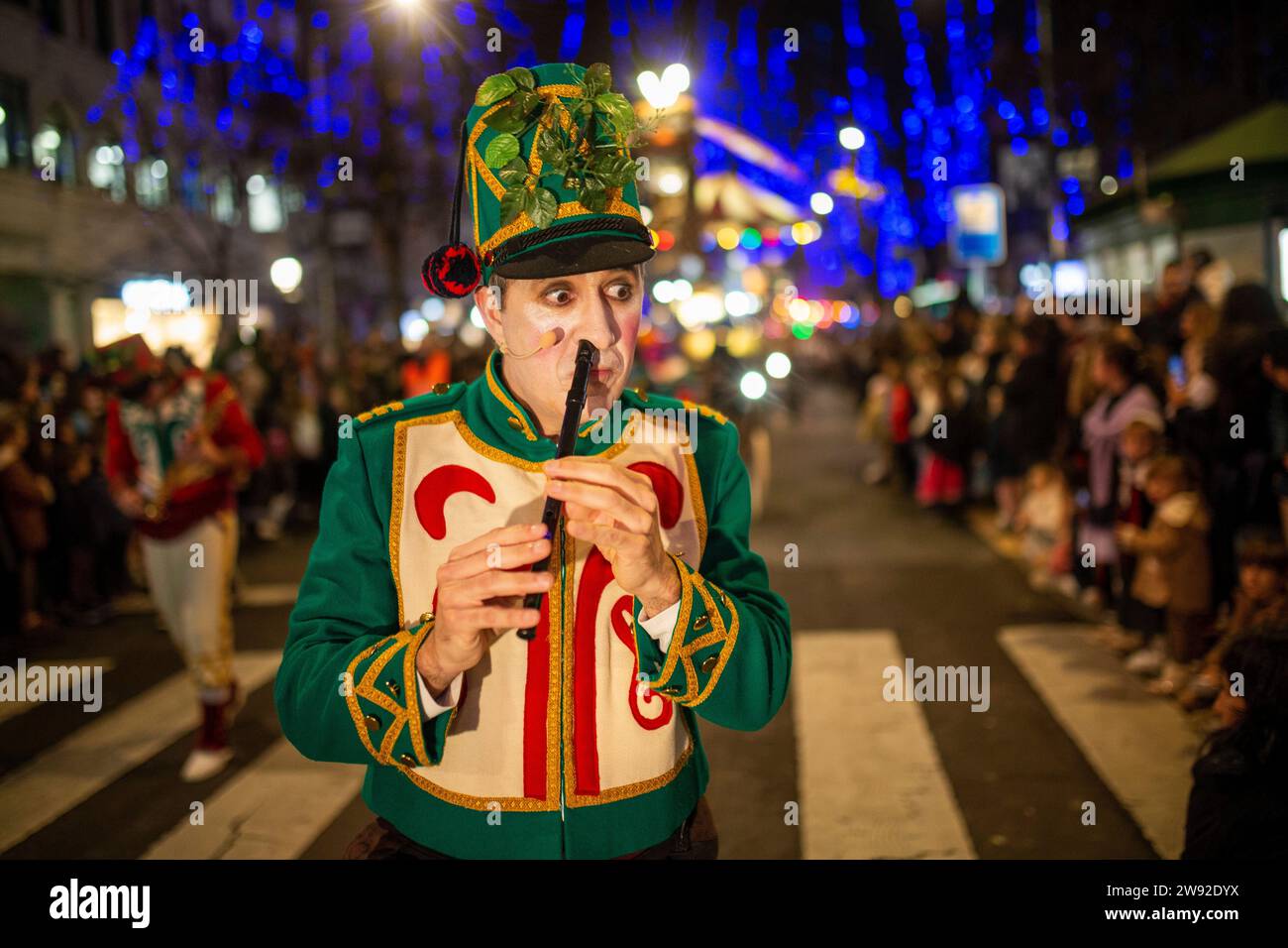 Bilbao, Vizcaya, Spain. 23rd Dec, 2023. A musician plays a flute ...