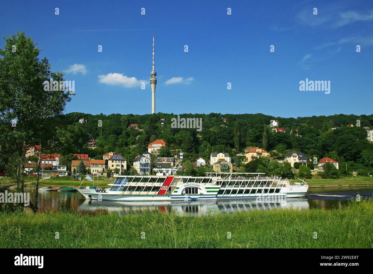 Steamboat parade 2005 Stock Photo - Alamy
