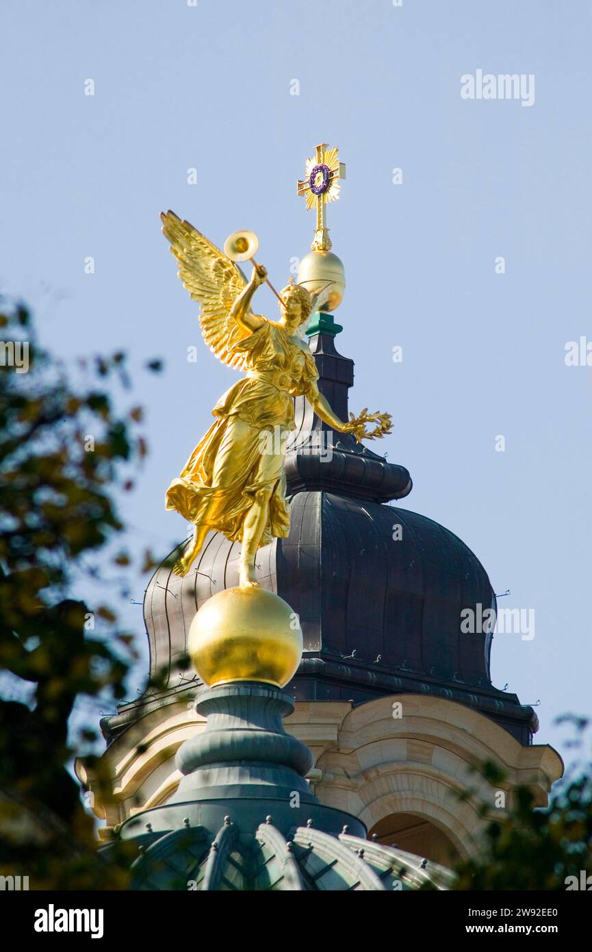 Dresden Church of Our Lady Stock Photo - Alamy