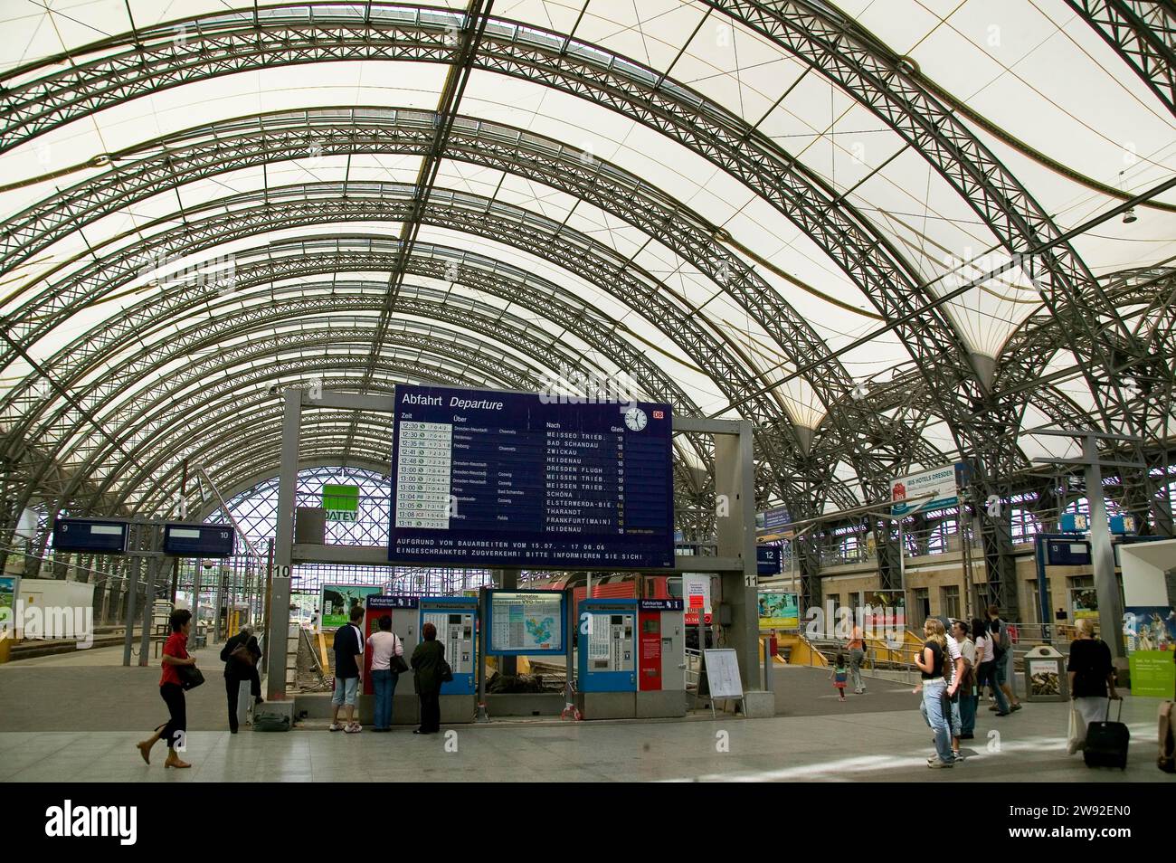 Three track station hi-res stock photography and images - Alamy