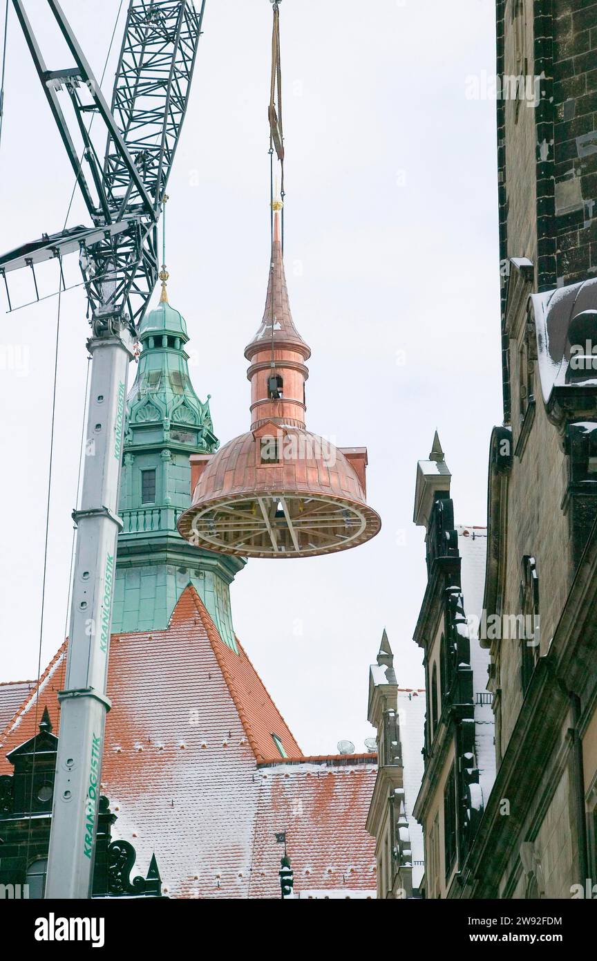 Residential Palace Installation of the last staircase canopy Stock ...