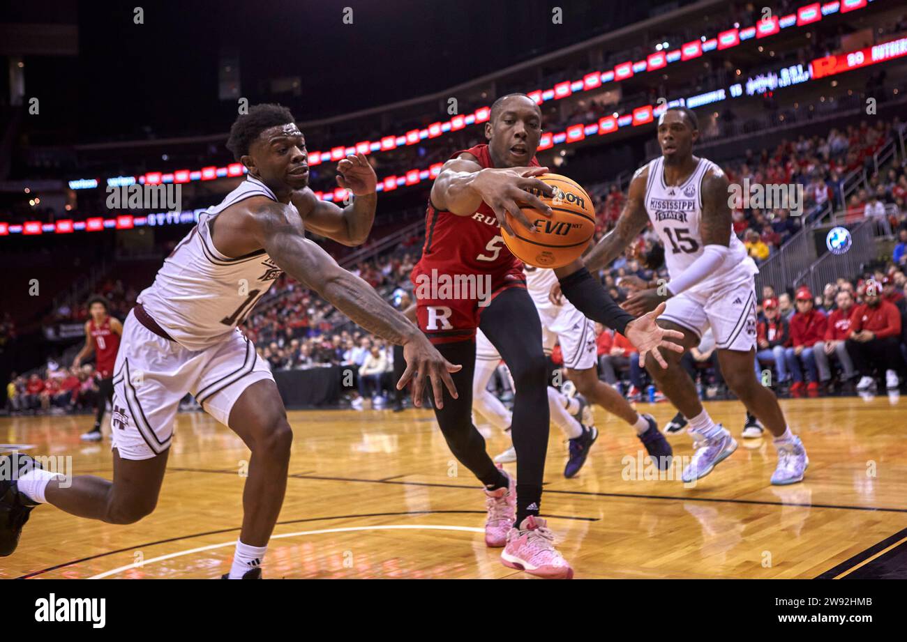 Rutgers Scarlet Knights forward Aundre Hyatt (5) grabs a loose from ...