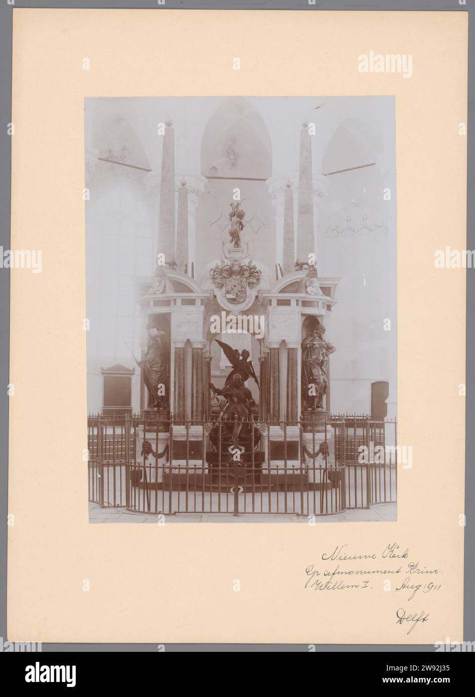 Graf monument of Willem I Frederik (King of the Netherlands) in the Nieuwe Kerk in Delft ...