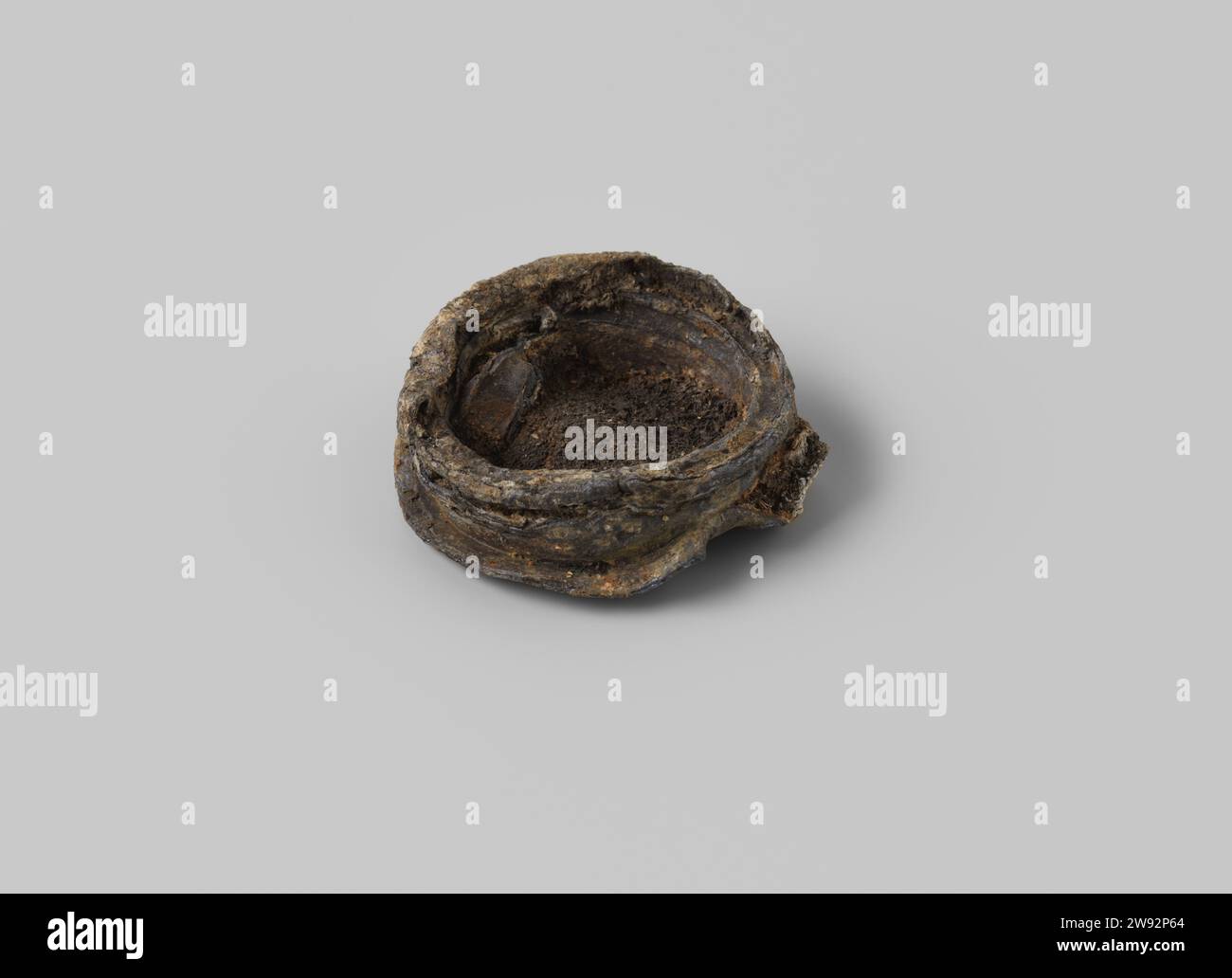 Screw cap from the wreck of the East Indies Princesse Maria, Anonymous ...