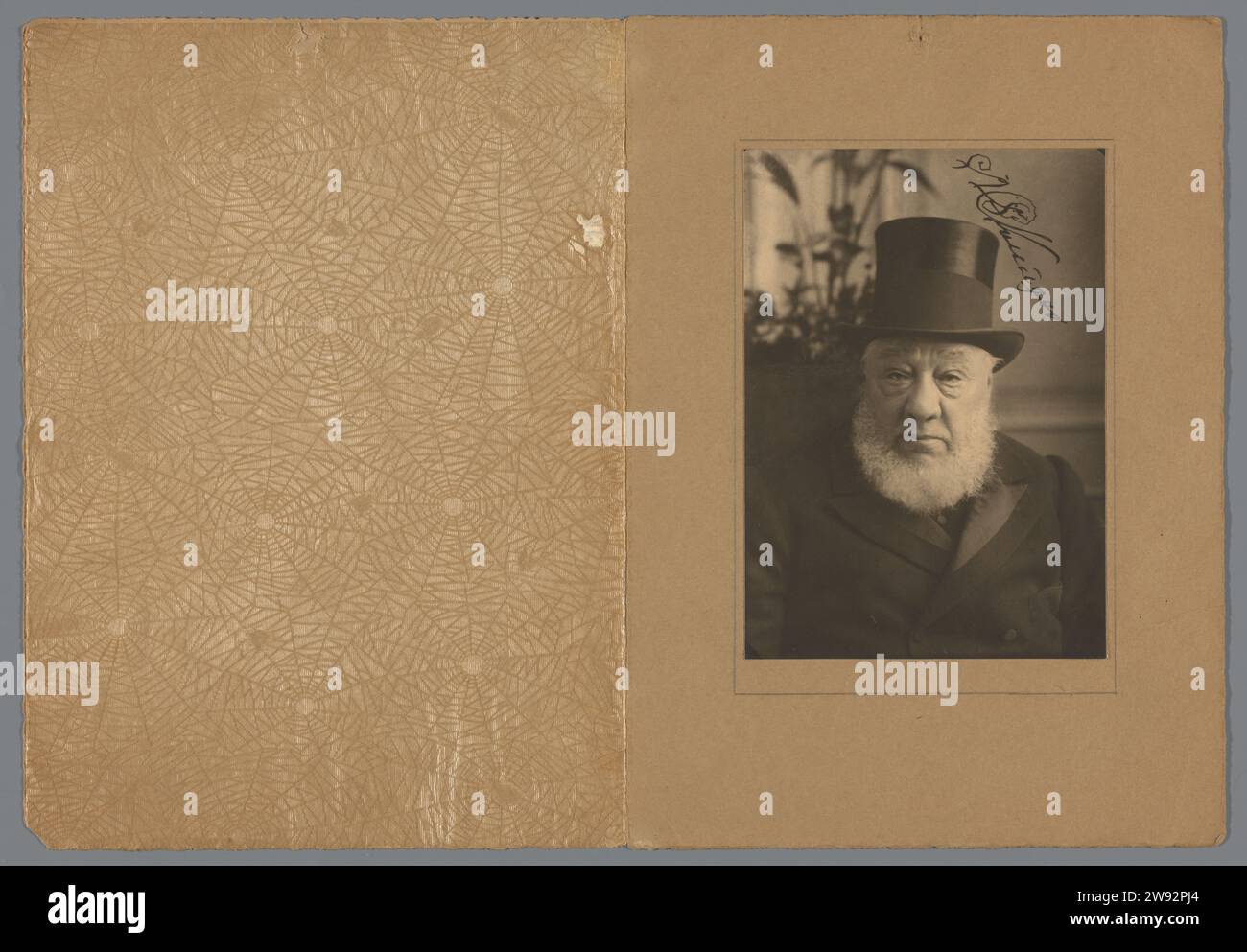 Paul Kruger, A. Happe (possibly), c. 1900 photograph Two paved ...