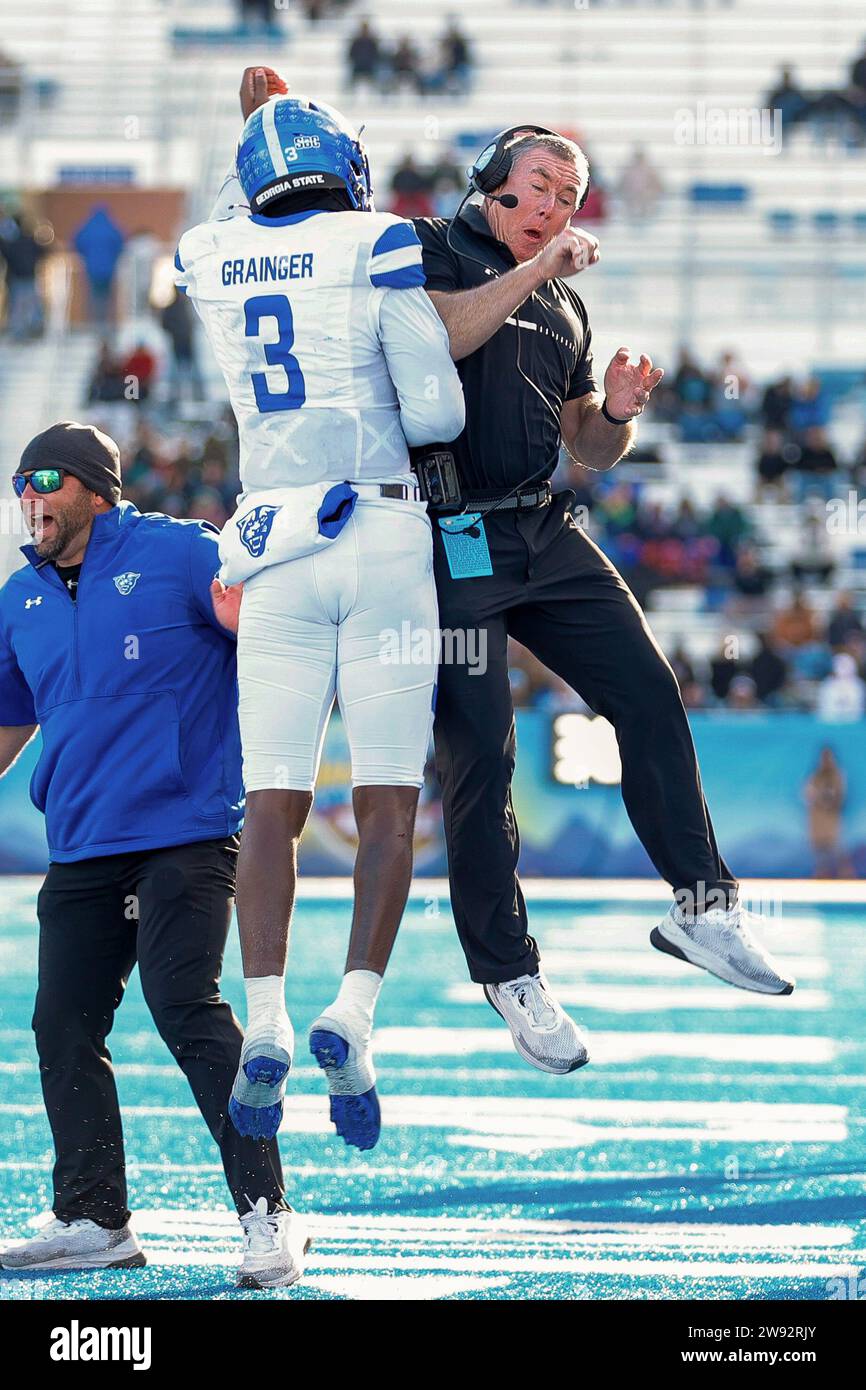 Georgia State head coach Shawn Elliott and quarterback Darren Grainger ...