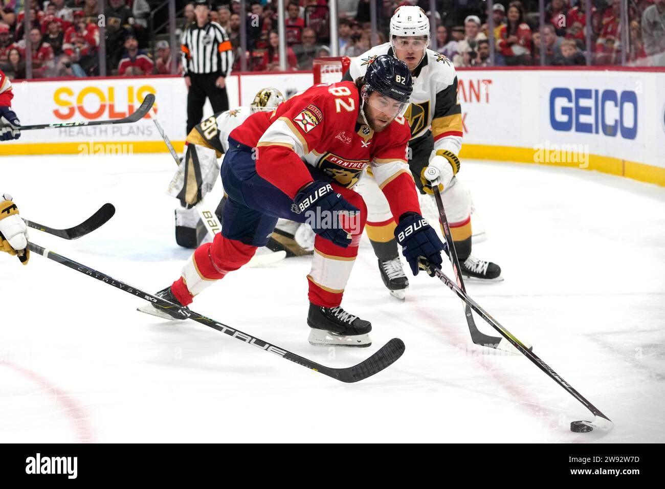Florida Panthers center Kevin Stenlund (82) and Vegas Golden Knights ...