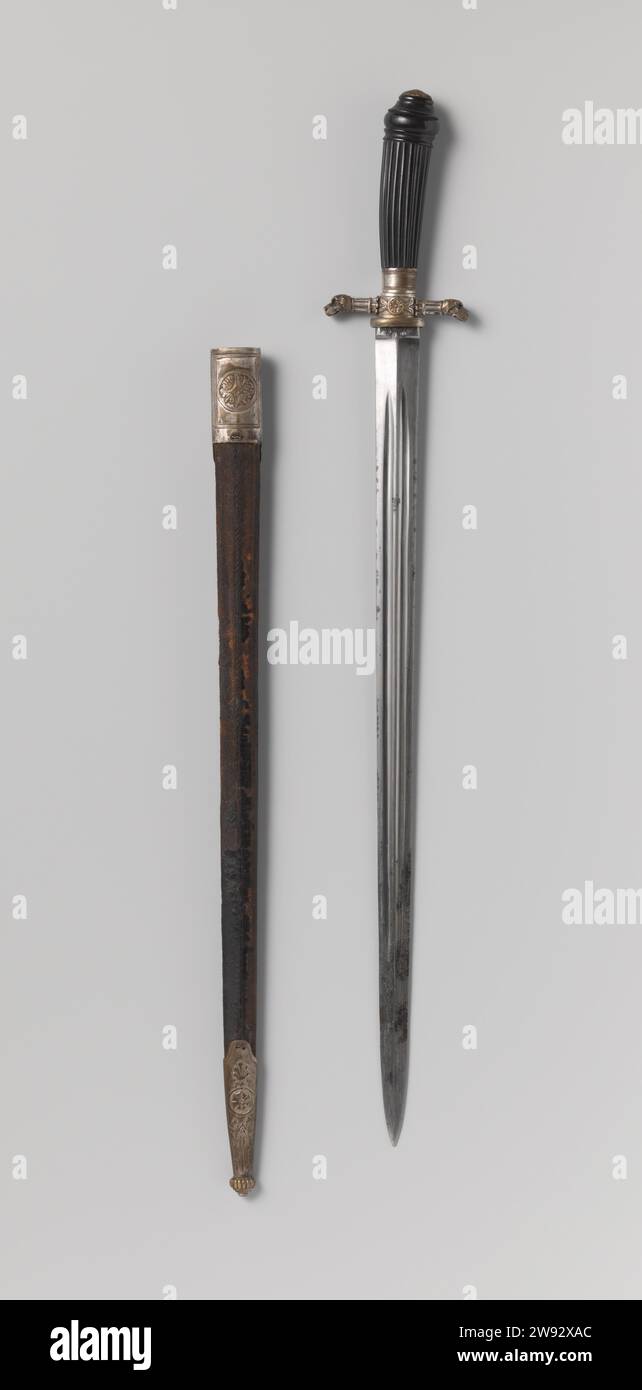 Silver edged plate hi-res stock photography and images - Alamy