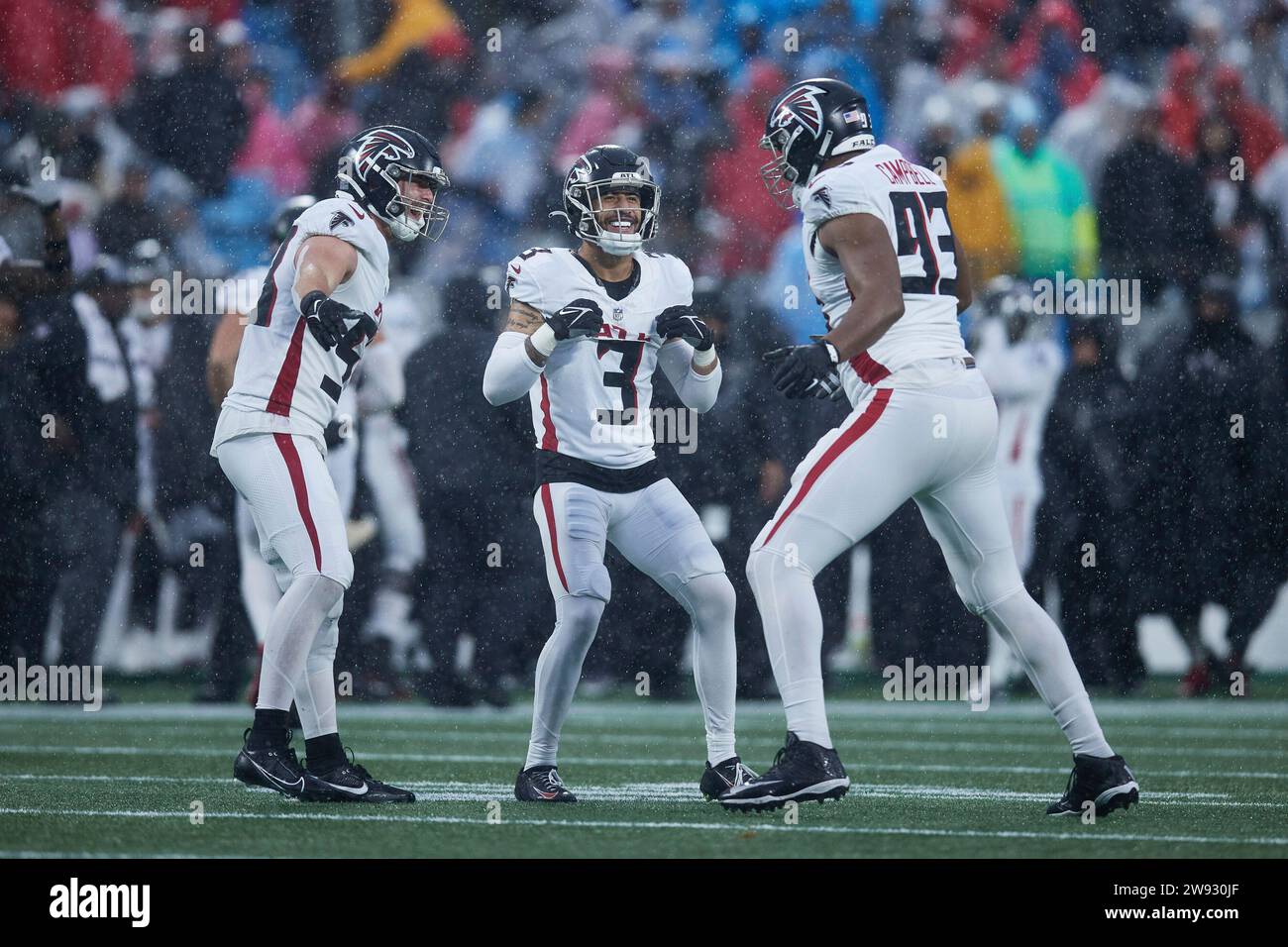 Atlanta Falcons linebacker Nate Landman (53) and safety Jessie Bates ...