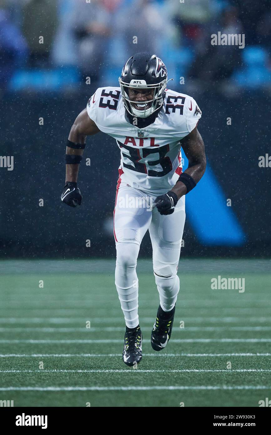 Atlanta Falcons cornerback Tre Flowers (33) runs down the field on ...
