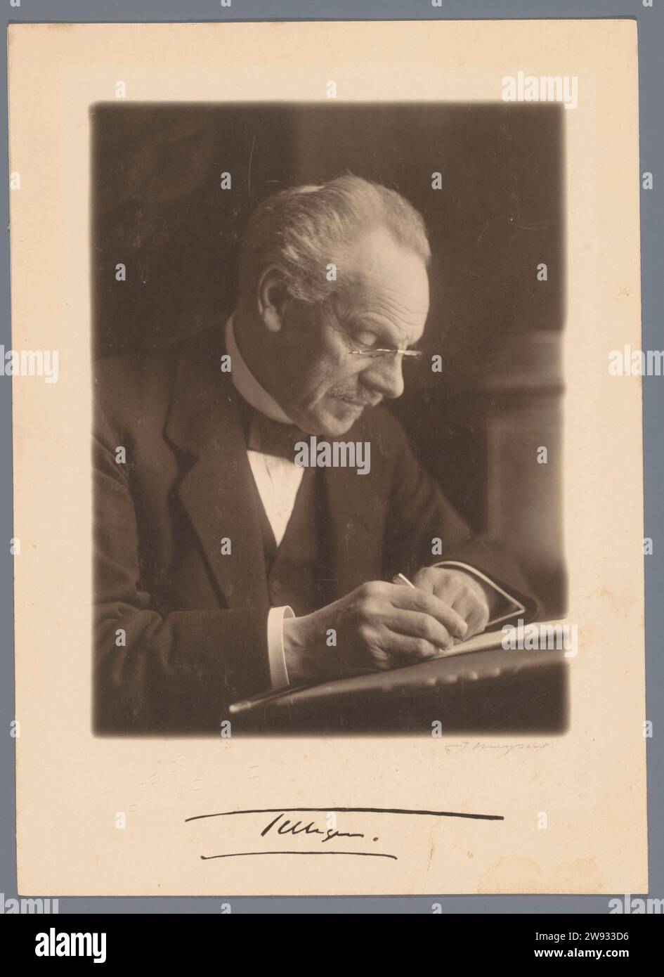 1910 1921 hi-res stock photography and images - Alamy