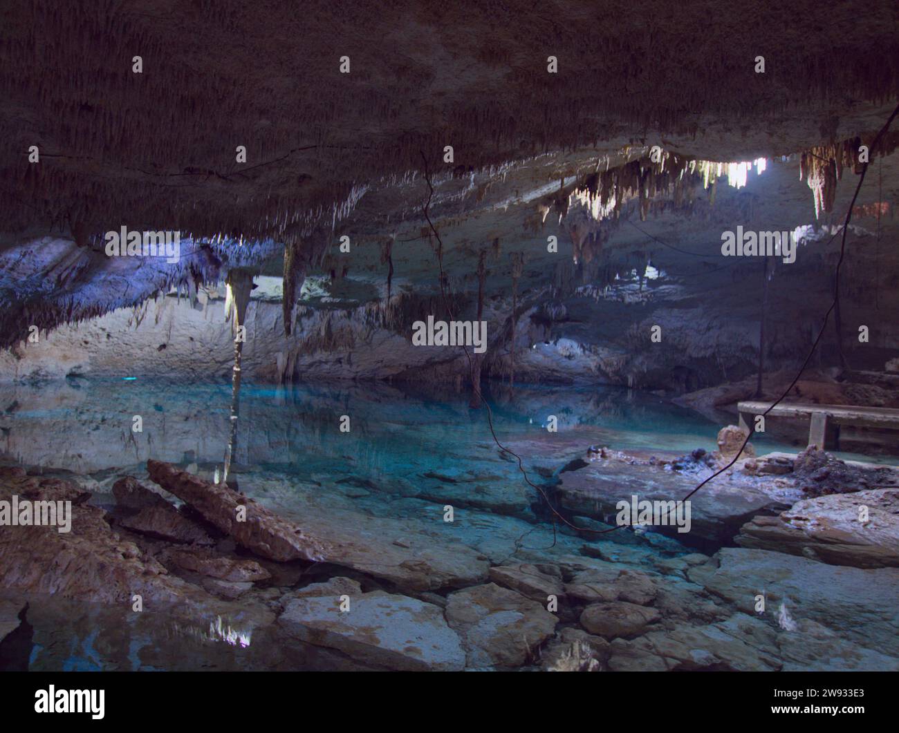 Swimming in cave mexico hi-res stock photography and images - Alamy