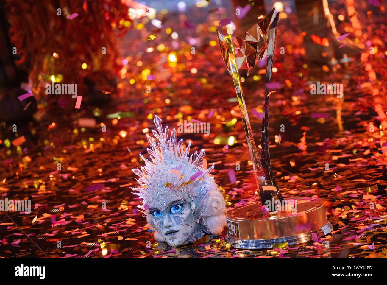 Cologne, Germany. 23rd Dec, 2023. The head of the unmasked character ...