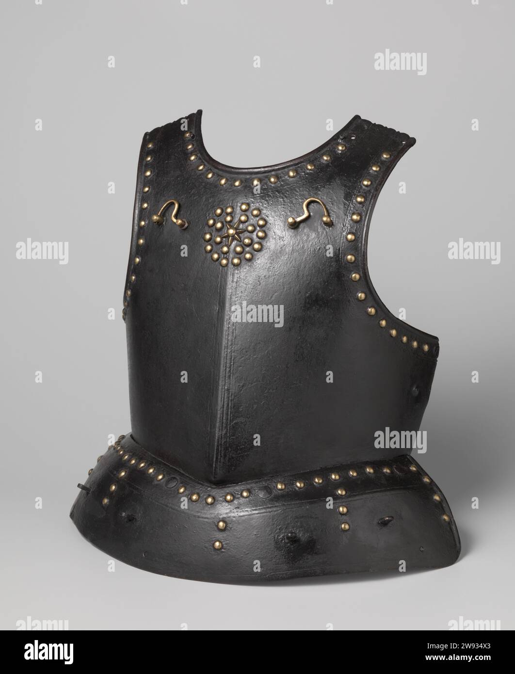 Breastplate of iron kuras, anonymous, c. 1600 - c. 1699 Breastplate ...