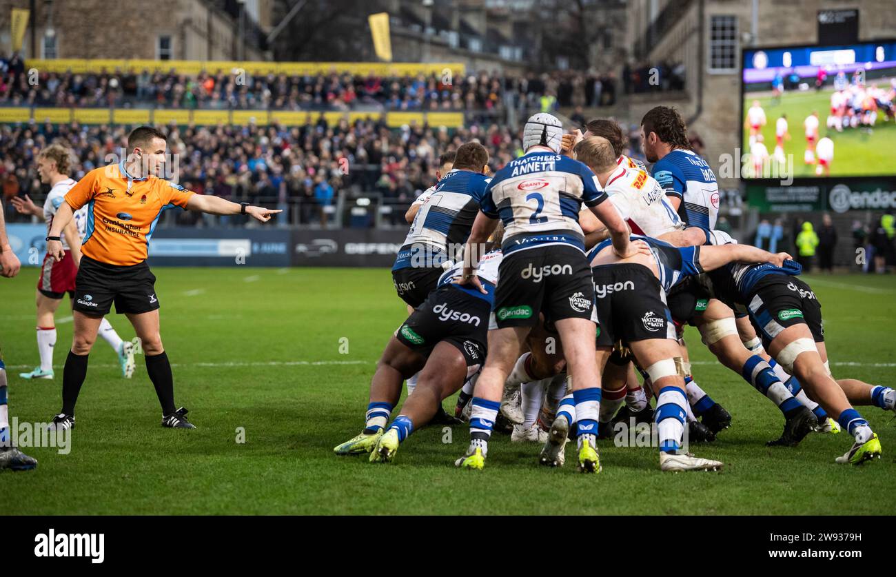 Bath, UK. 23rd Dec 2023. Referee Luke Pearce in action at the Bath ...